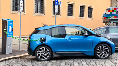 E-Kennzeichen beantragen - Viele Vorteile für Elektroautos